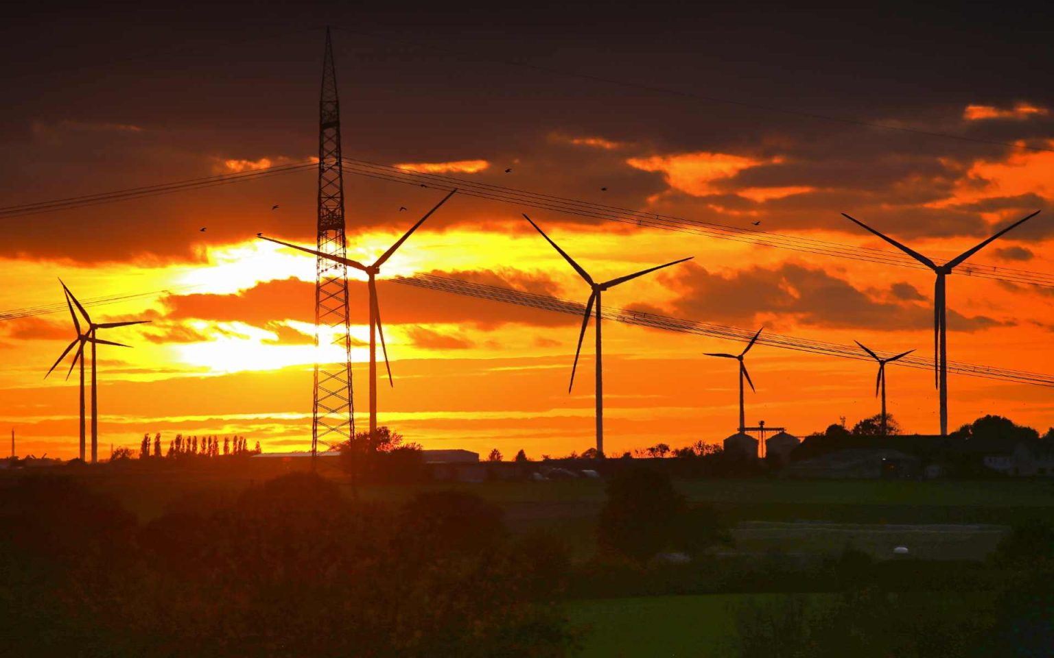 Libya Adopts Renewable Energy Strategy, Targets 20% by 2035