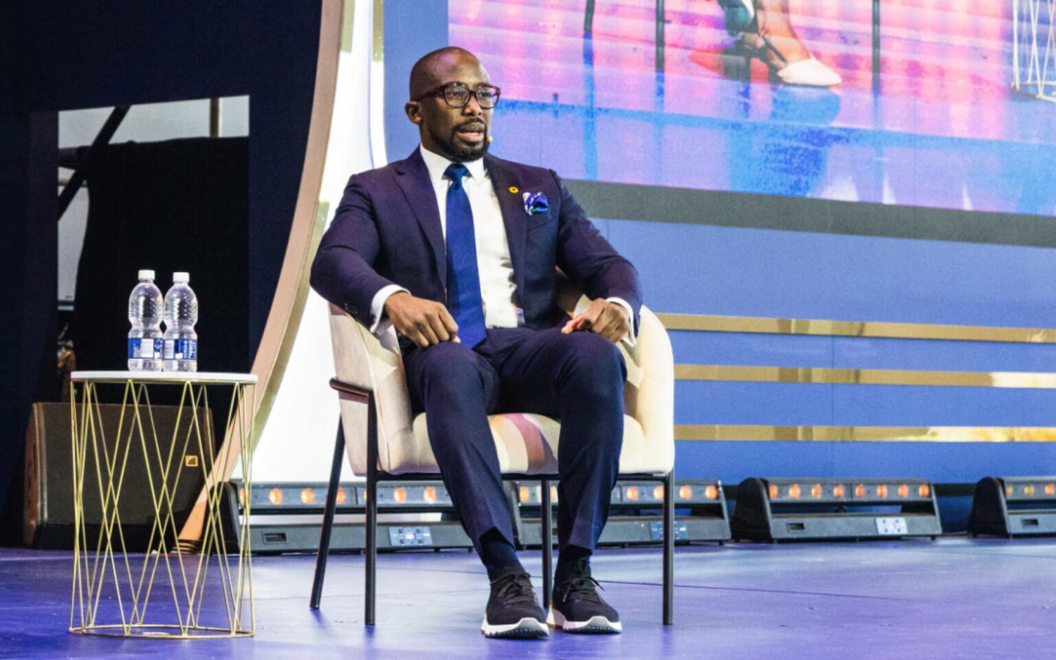 Oando Targets 100,000 BPD Following NAOC Acquisition