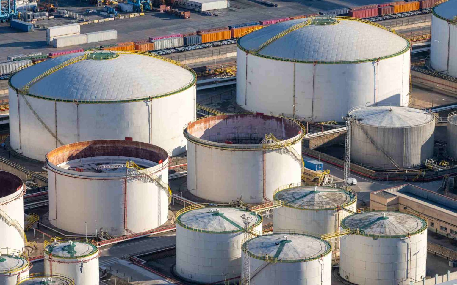 Morocco’s Akwa Group Launches Oil Storage Project in Senegal